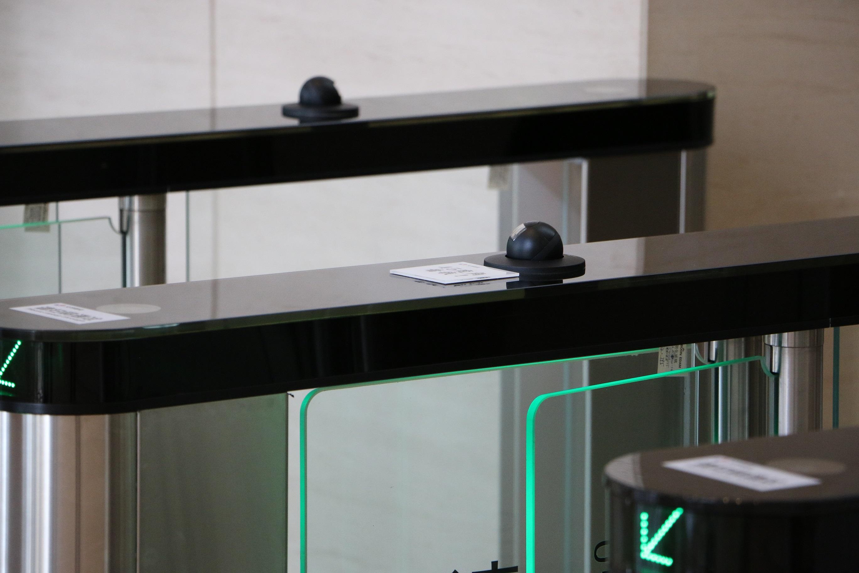 速通道产品 - Swinglane C920 | Boon Edam