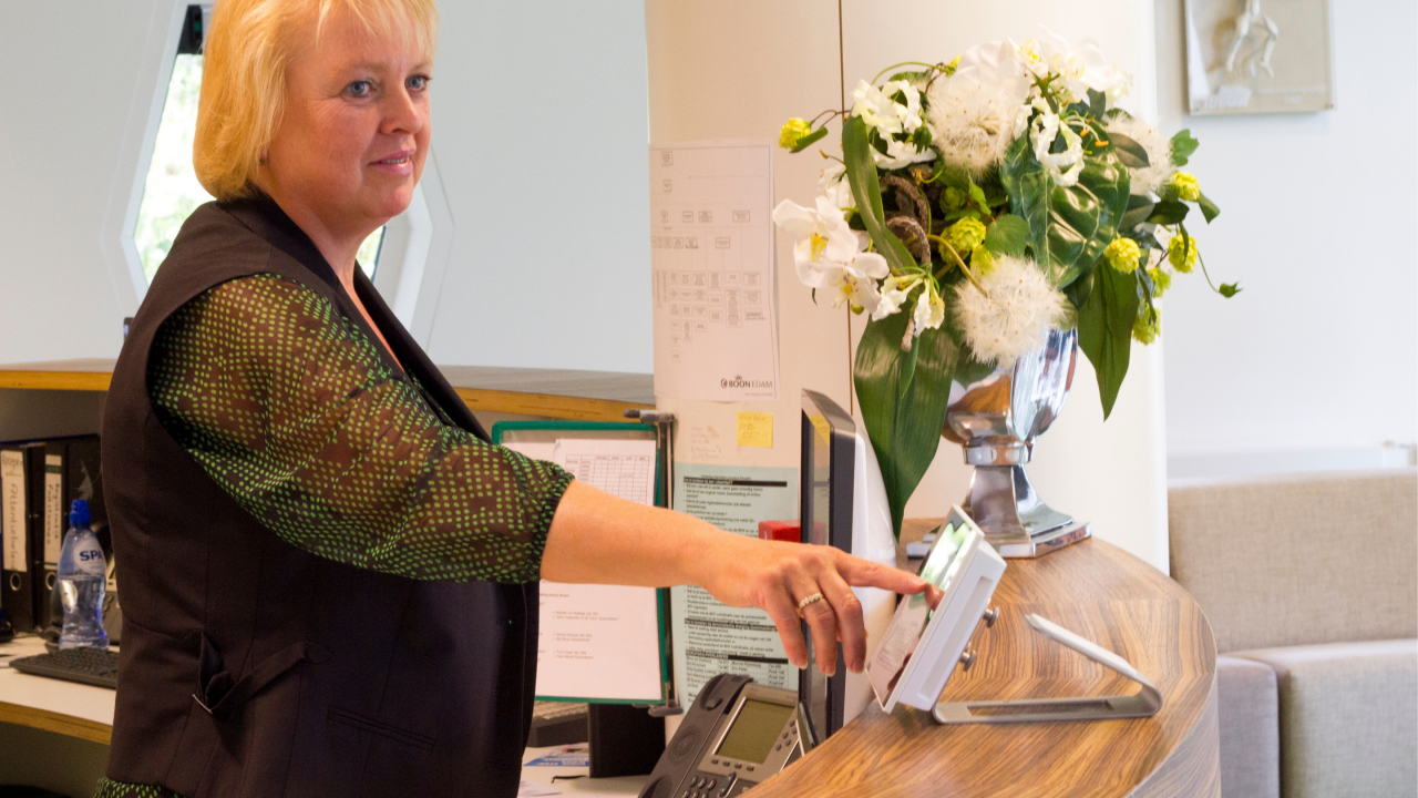 Access Control System Panel – BoonTouch | Boon Edam