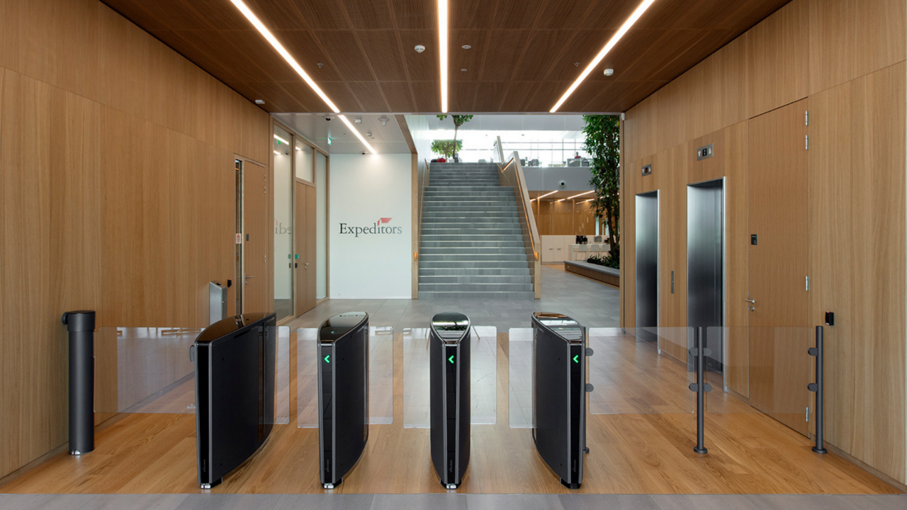 Expeditors - Schiphol Logistics Park - Project | Boon Edam