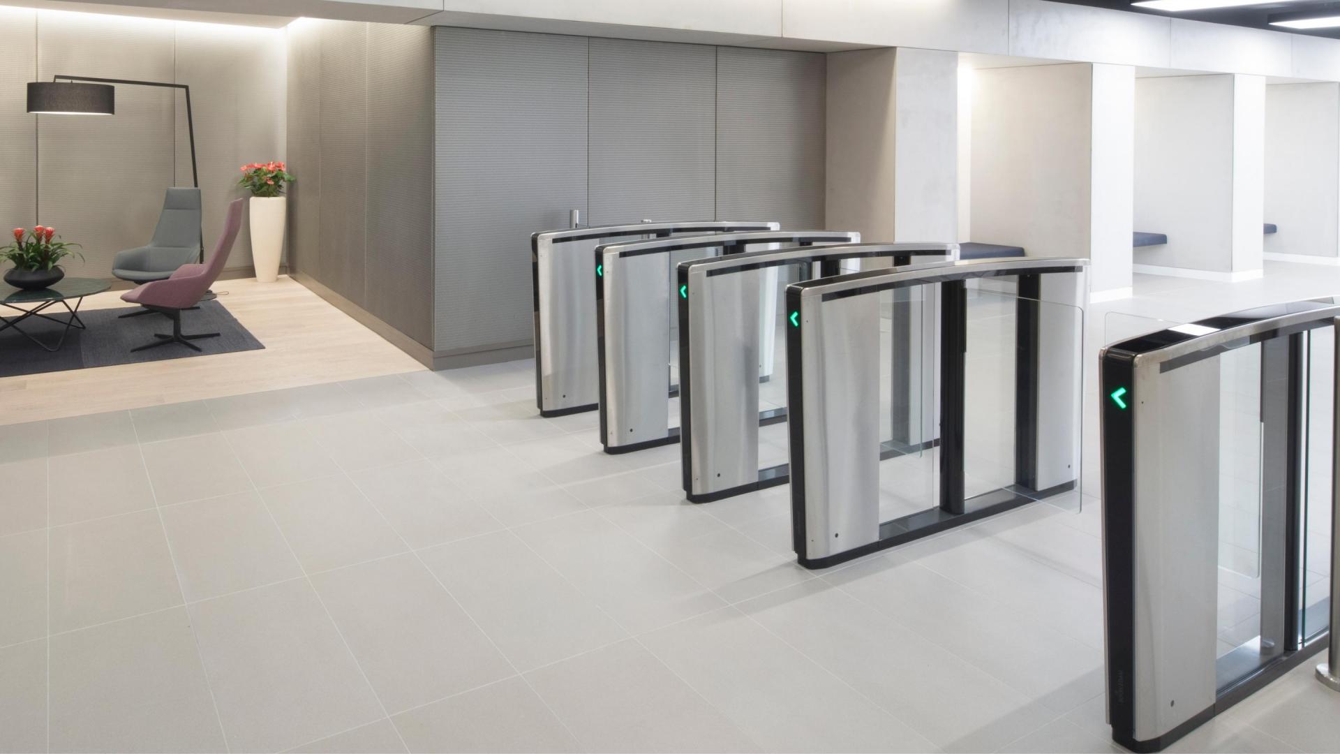 Speed Gate Turnstile - Lifeline Speedlane Swing | Boon Edam