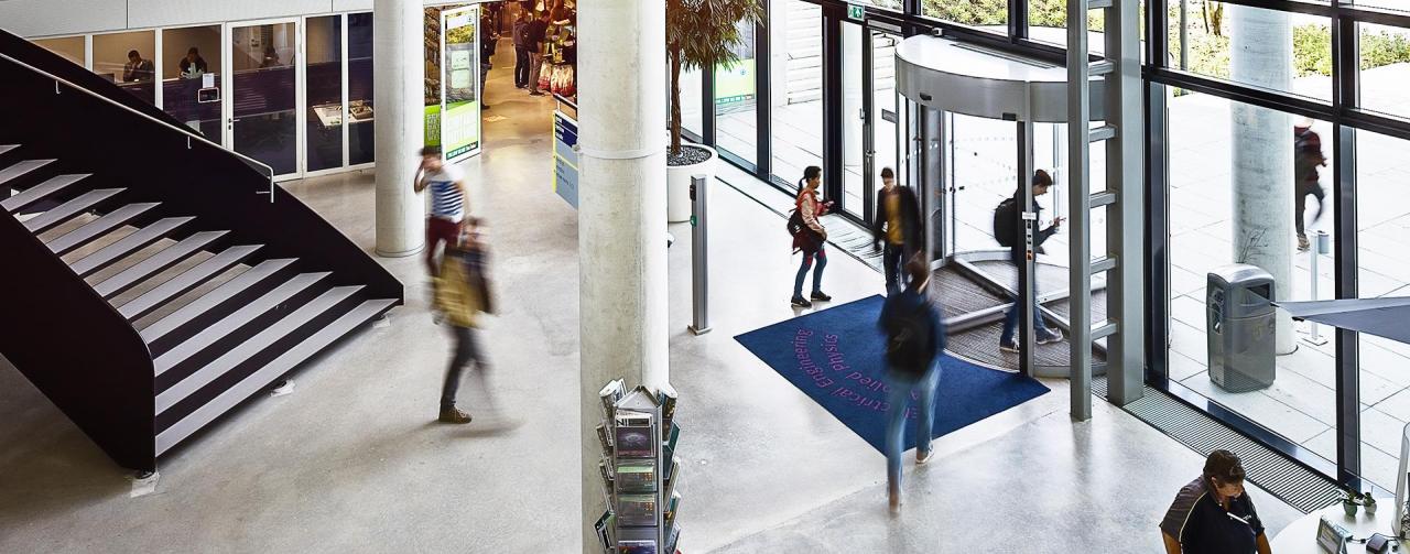 TU Campus - Flux Draaideur | Boon Edam