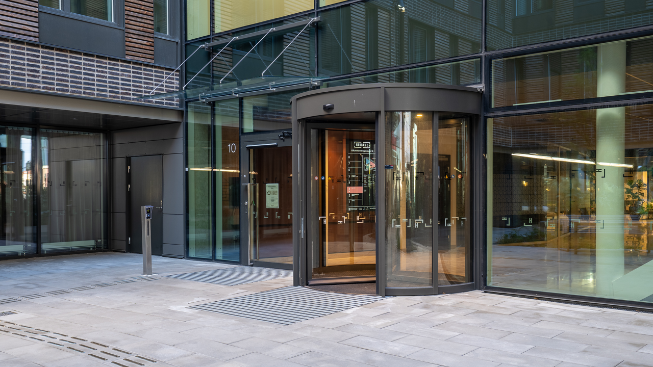 Hangar 5 - Projekt | Boon Edam Sweden