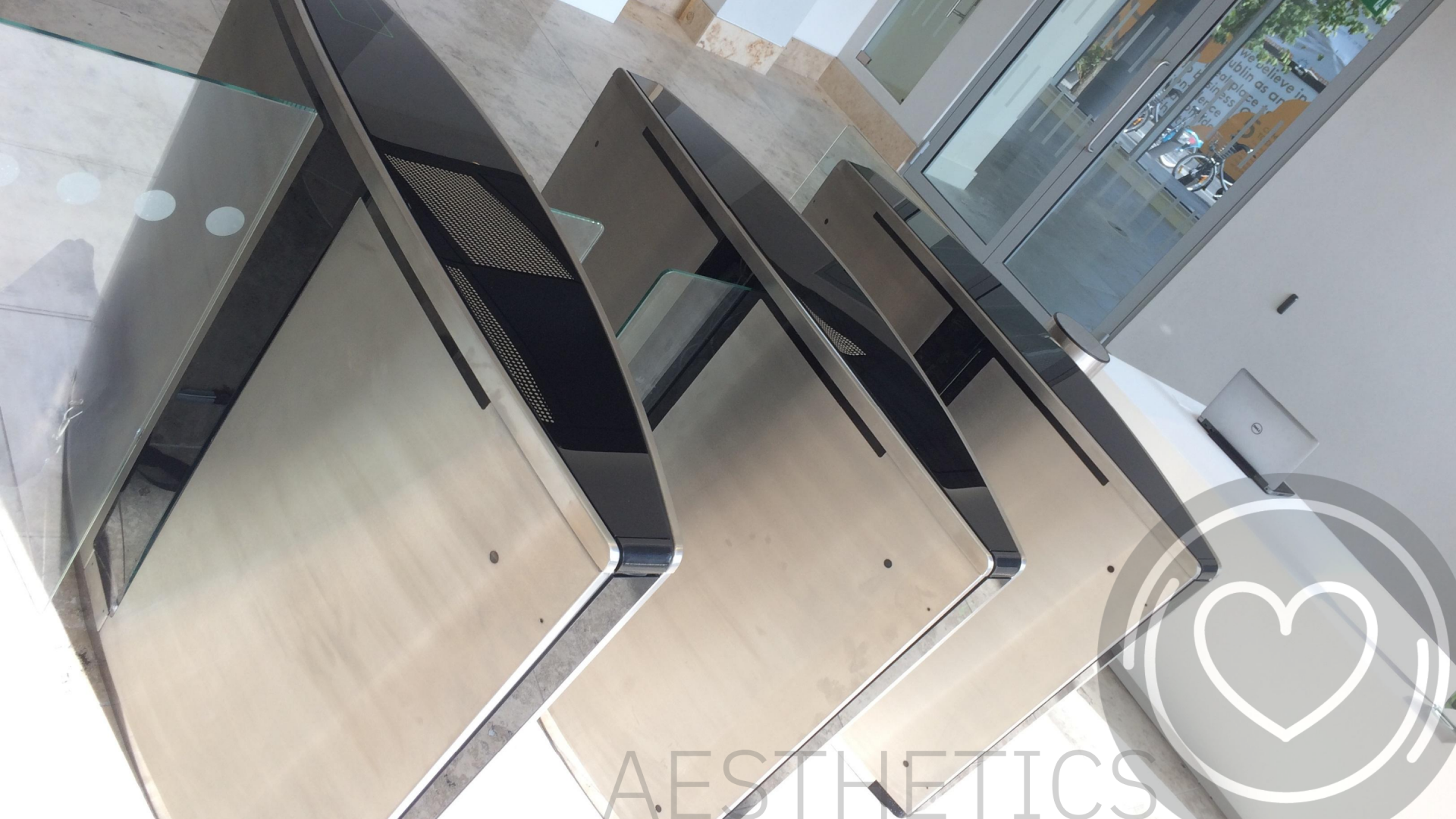 Flap Barrier Turnstile - Lifeline Speedlane Slide | Boon Edam