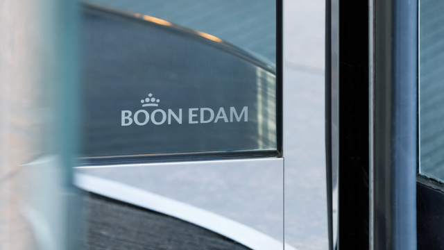 Boon Edam Completes Large Retrofit Project at One Canada Square - News ...