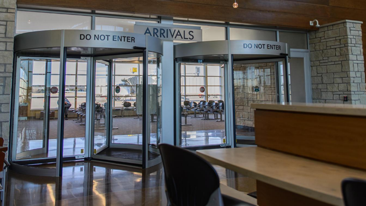 Tourlock 120S One-Way Security Door | Boon Edam USA