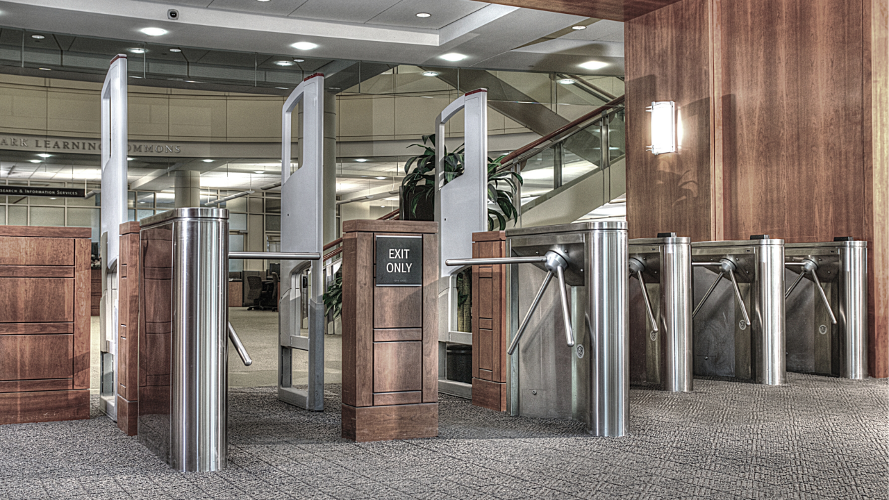 Trilock 75 Access Turnstile | Boon Edam USA