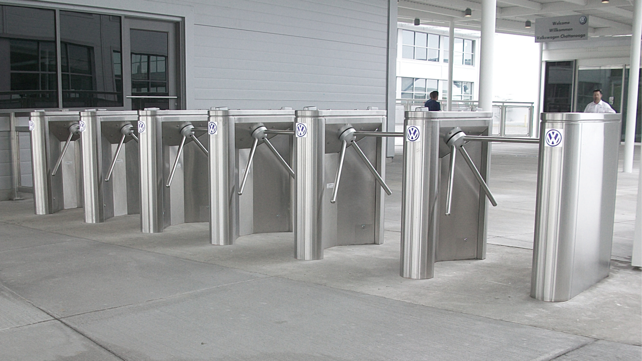 Trilock 75 Access Turnstile | Boon Edam USA