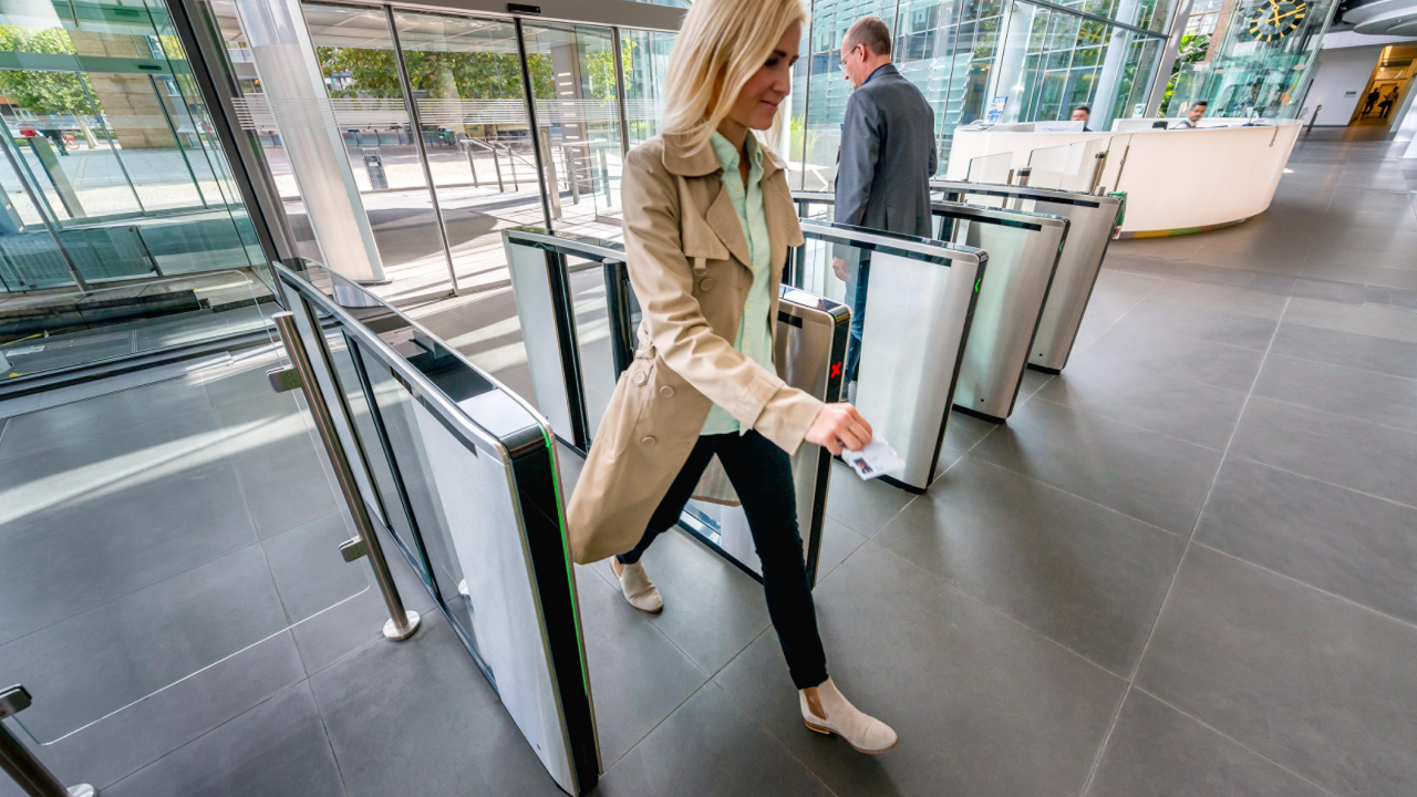 Lifeline Speedlane Swing Optical Turnstile | Boon Edam USA