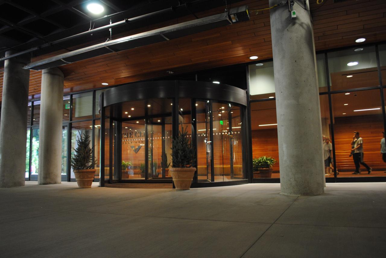 The Cliff Lodge & Spa- Project | Boon Edam USA