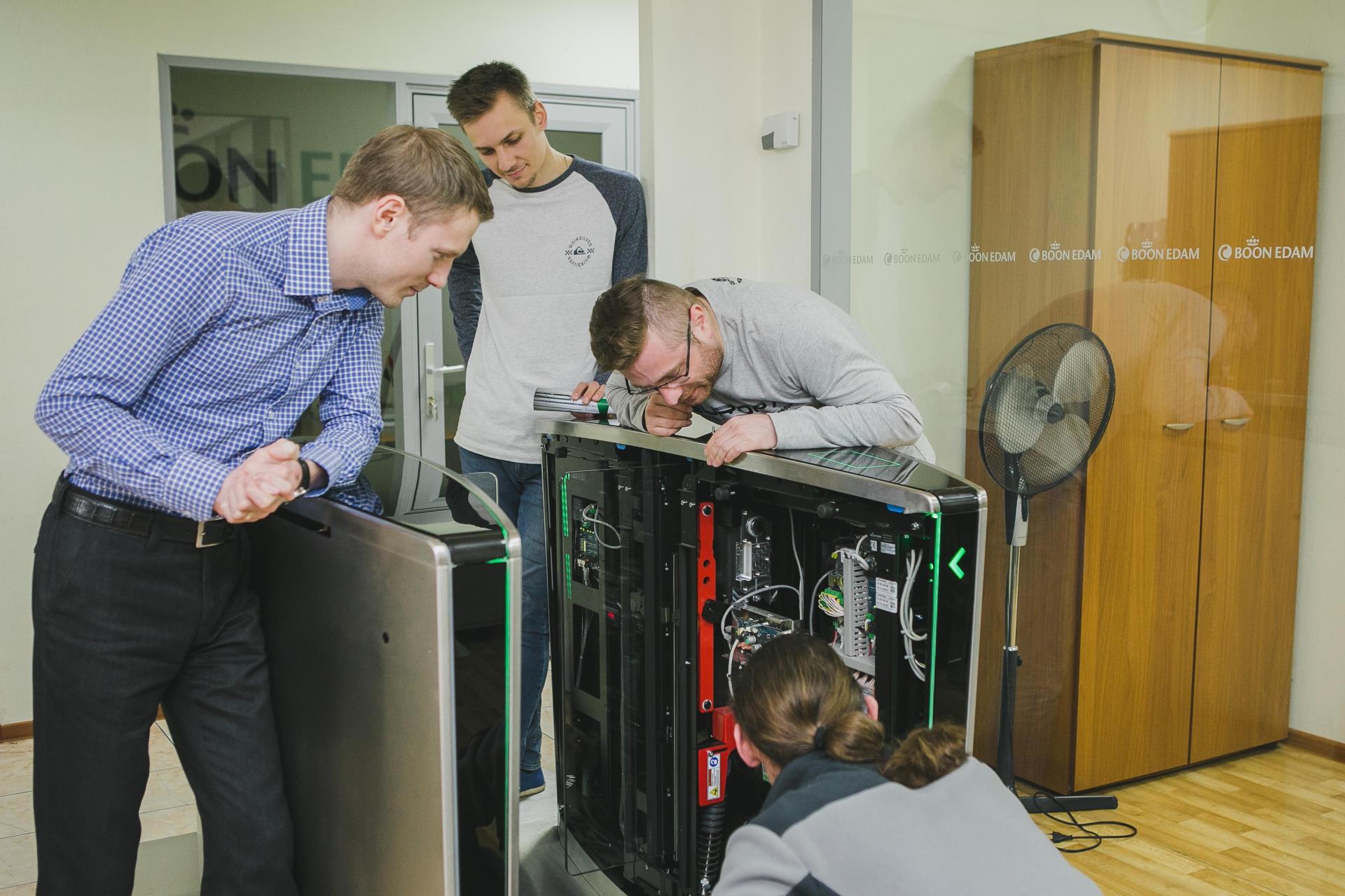 Technical Training | Boon Edam USA