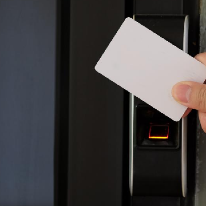 Crystal TQ All-Glass Revolving Door | Boon Edam USA