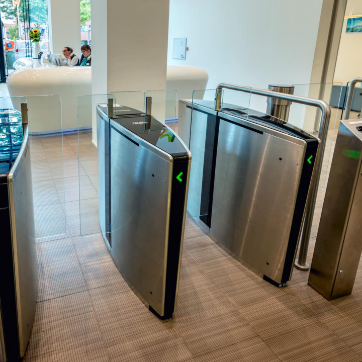 Tailgating Mitigation with Turnstile Entry Systems. | Boon Edam